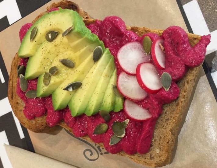 1 pane in cassetta integrale o pancarrè a fette spesse circa 2 cm